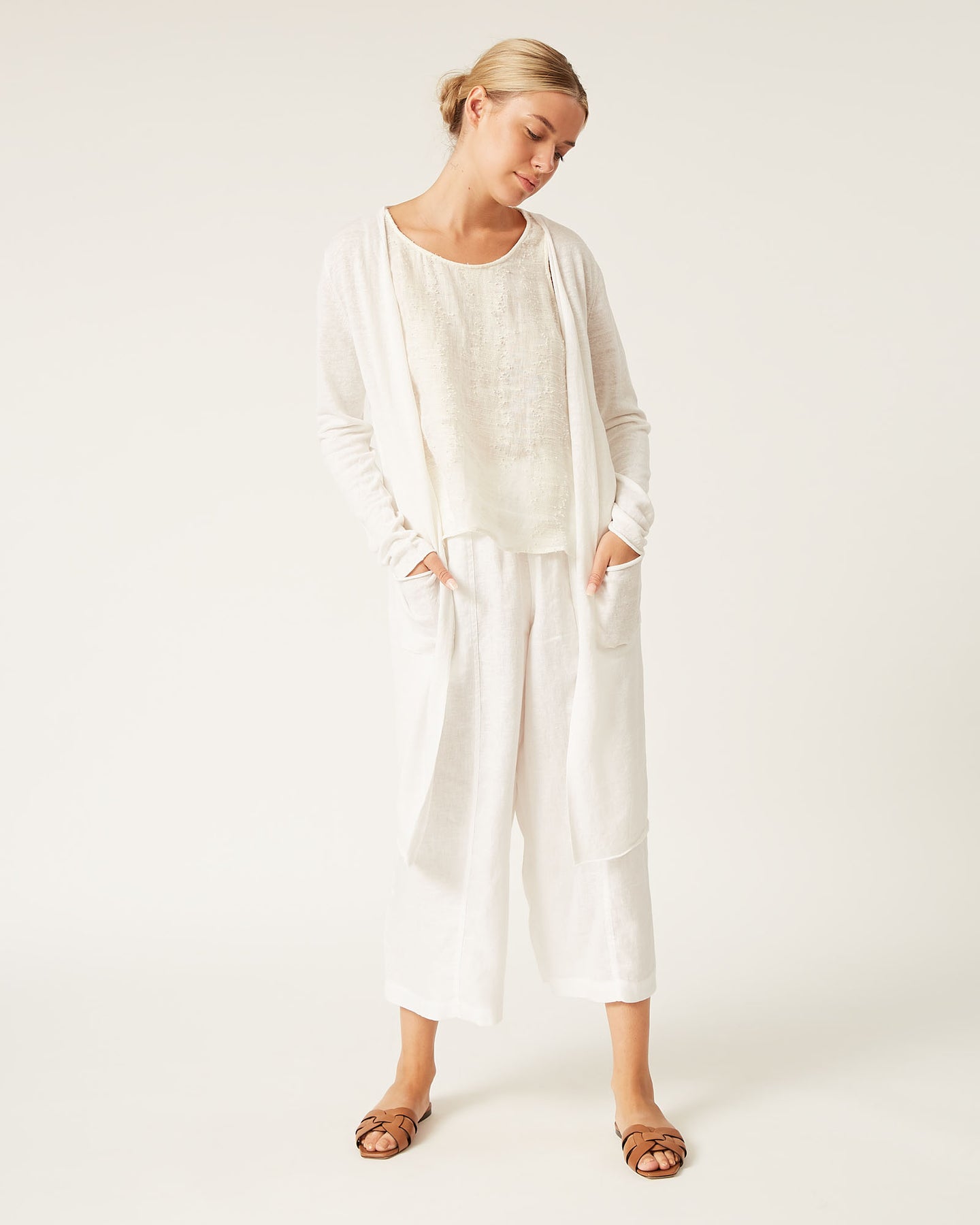 Naïf Montréal : vêtements pour femme en matières naturelles – naifstyle